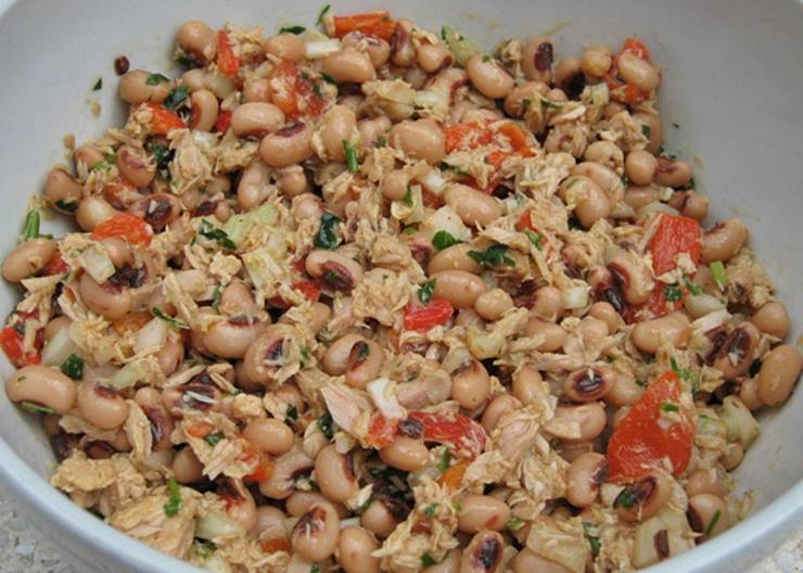 Salada de feijão frade com atum - Receitas Para Todos os Gostos